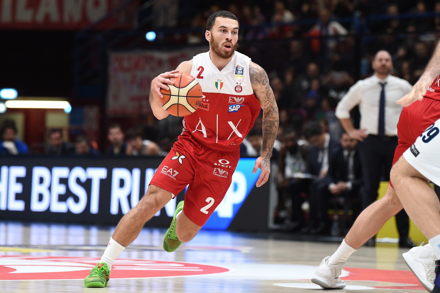 Olimpia Milano, Messina taglia Mike James: "Fuori dal progetto" | News ...