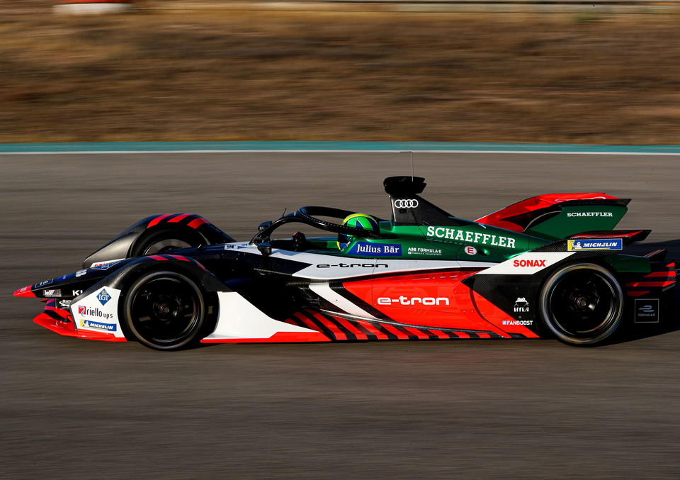 Audi, presentata la FE06 e-tron per Abt e Di Grassi | Foto - Sportmediaset
