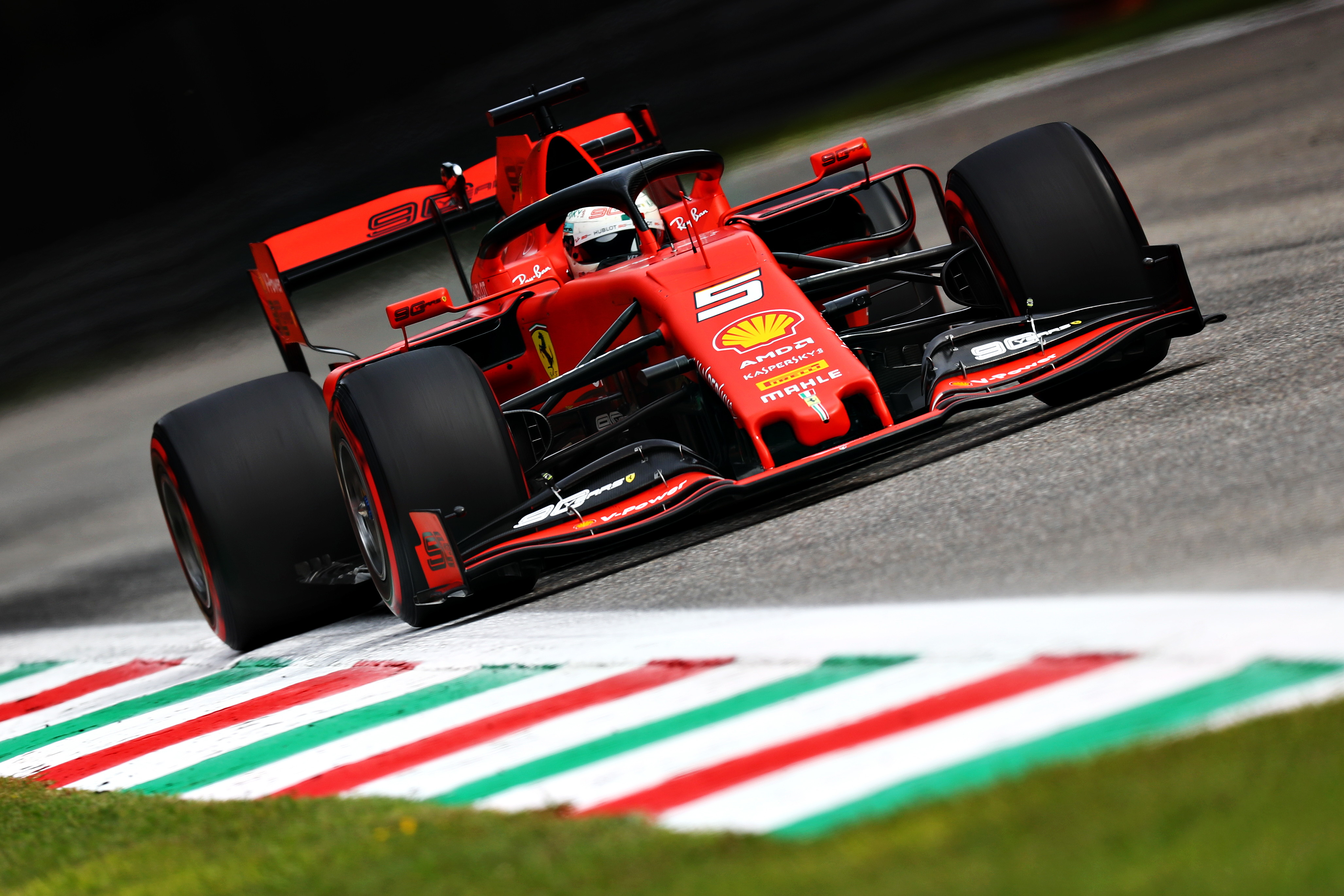 Leclerc show, la pole di Monza è targata Ferrari | Foto - Sportmediaset