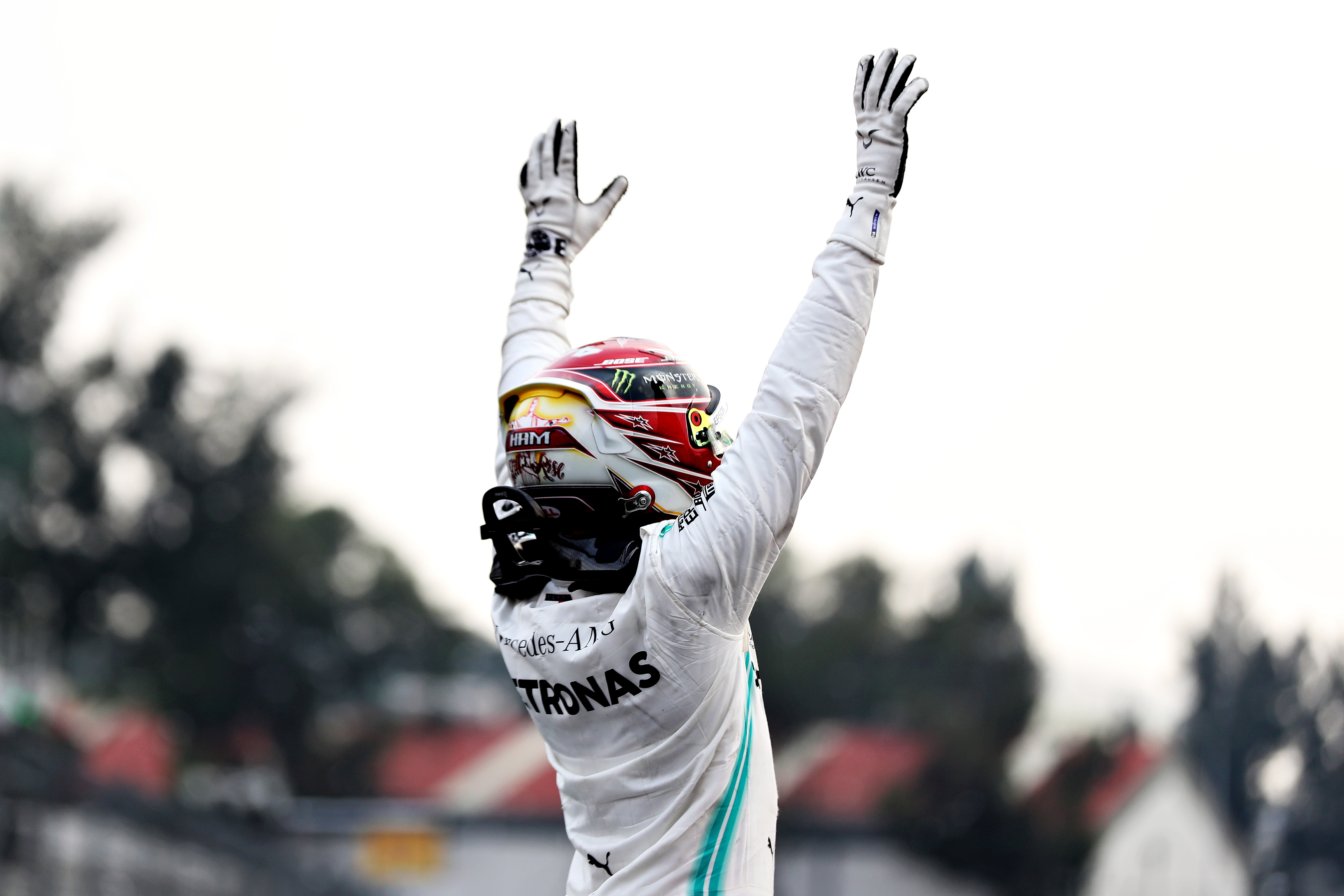 Lewis, meno uno al trionfo | Foto - Sportmediaset