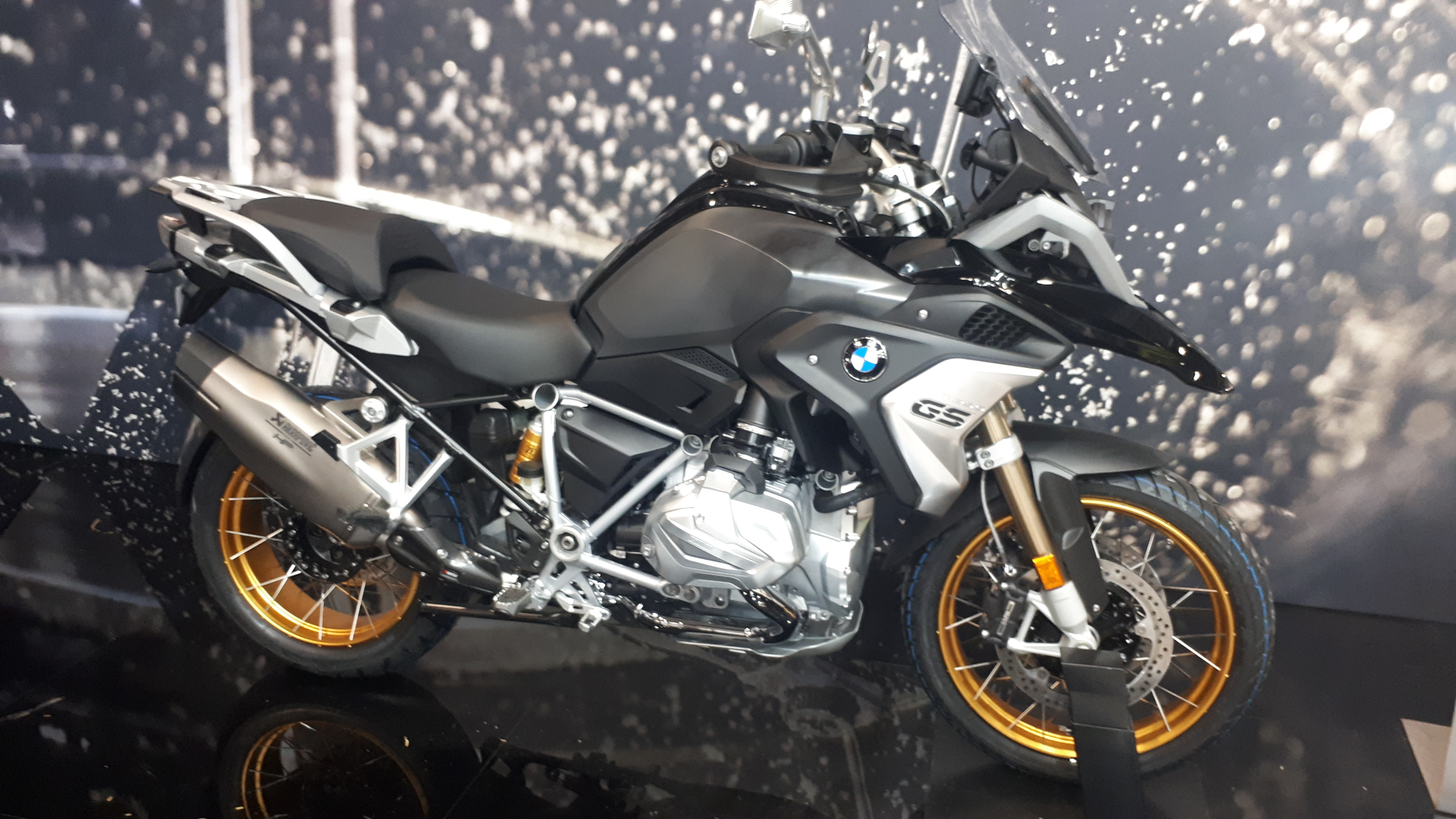 Motor Bike Expo 2020, l'esposizione di Bmw e Triumph | Foto - Sportmediaset