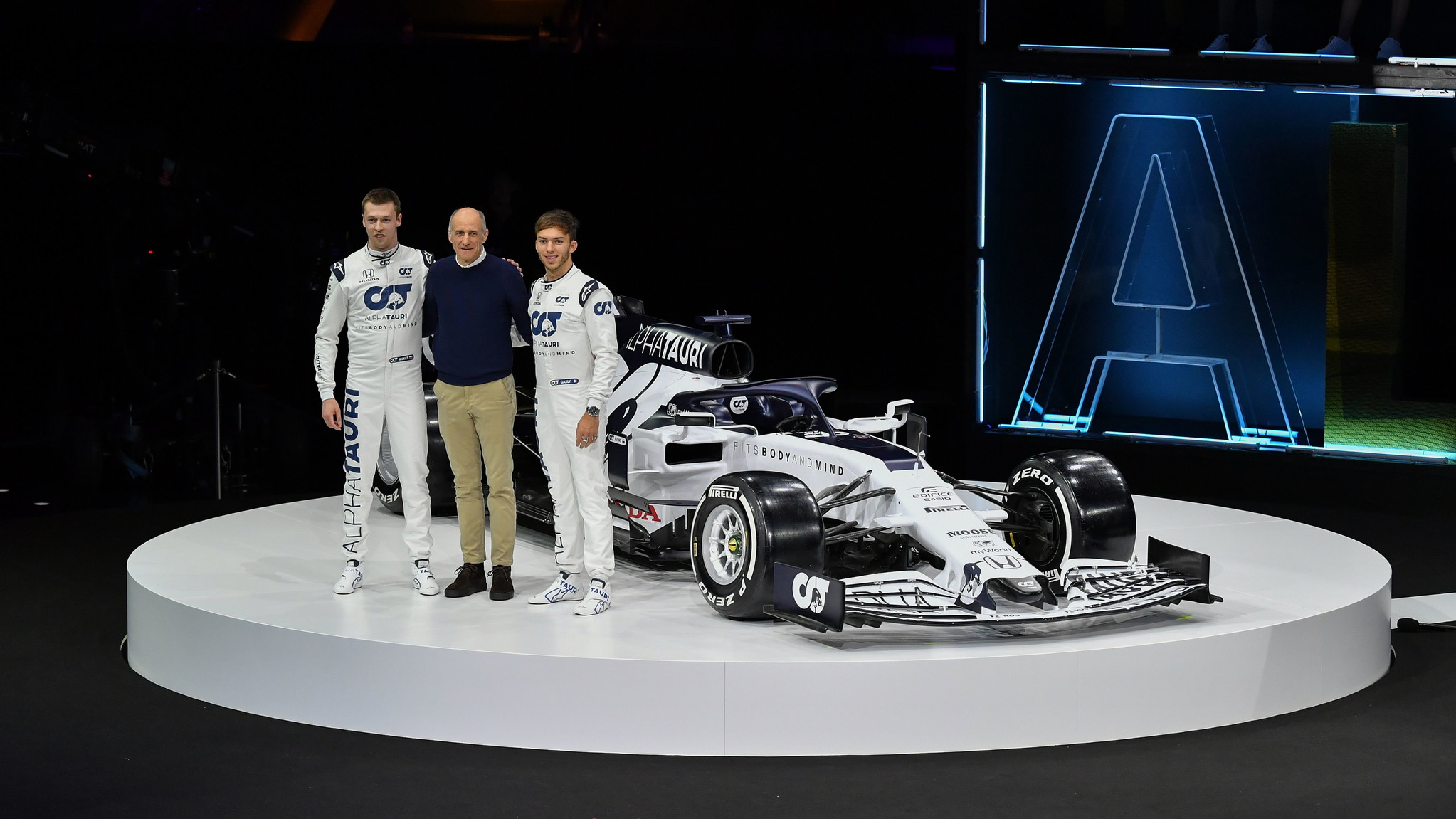 L'Alpha Tauri debutta in bianco | Foto - Sportmediaset