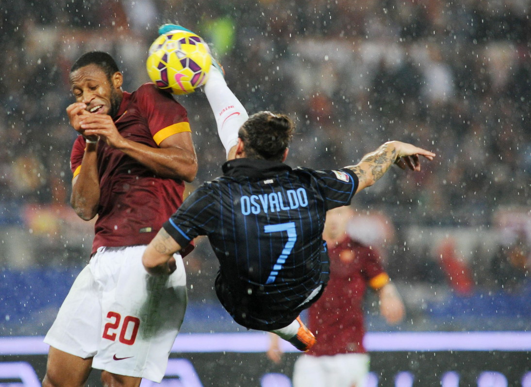 Rovesciata, colpo da campioni | Foto - Sportmediaset