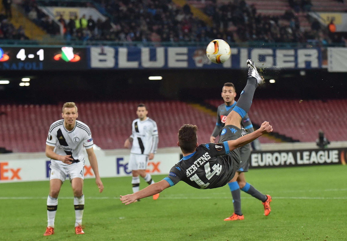 Rovesciata, colpo da campioni | Foto - Sportmediaset