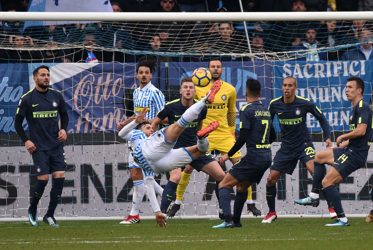 Rovesciata, colpo da campioni | Foto - Sportmediaset