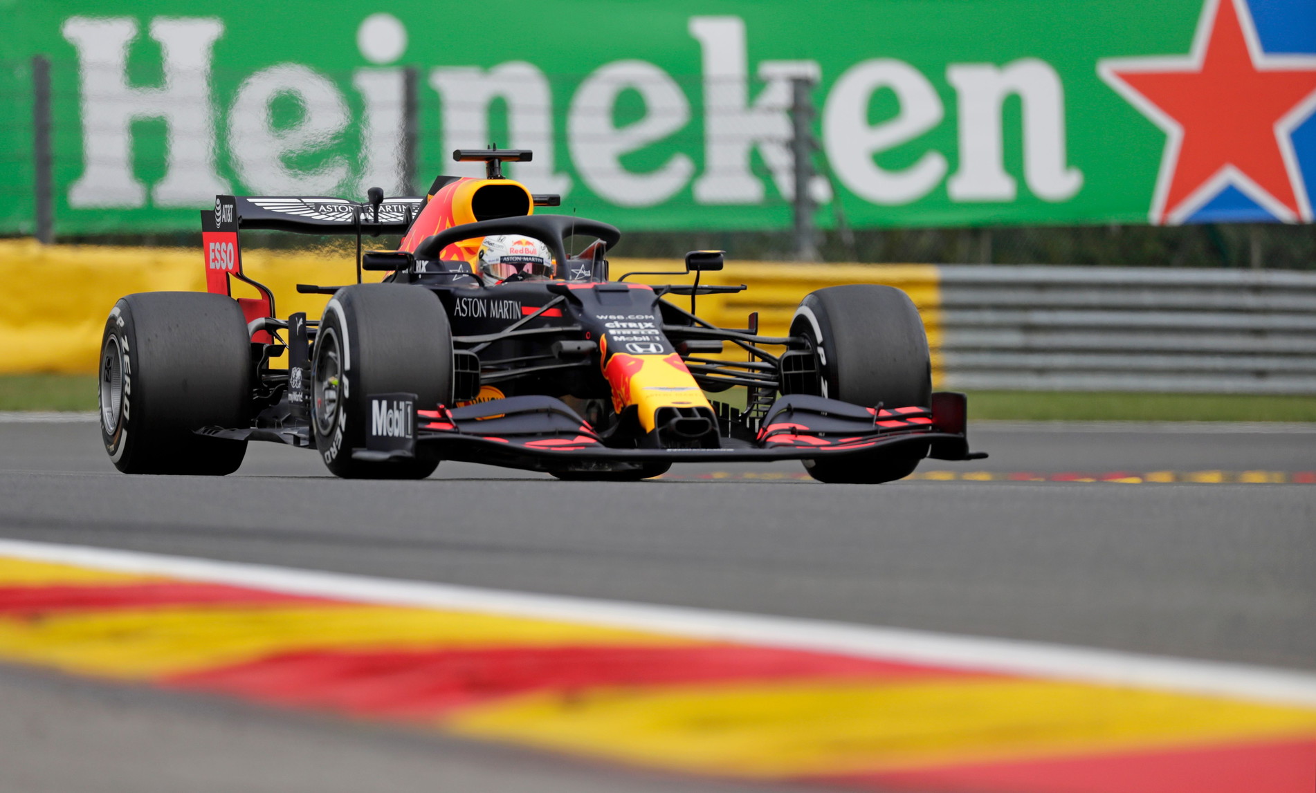 F1, a Spa nel ricordo di Hubert | Foto - Sportmediaset