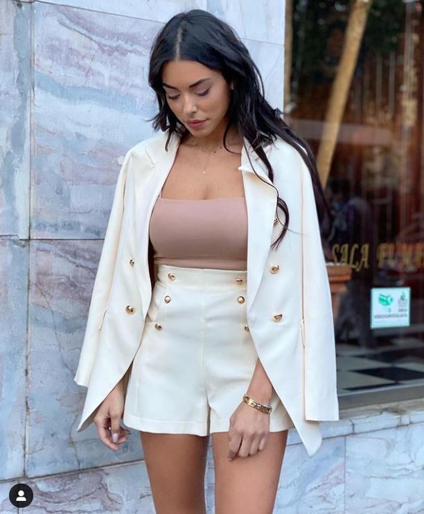 Giulia D'Urso: "Massacrata sui social per la cena di Lukaku" | Foto ...