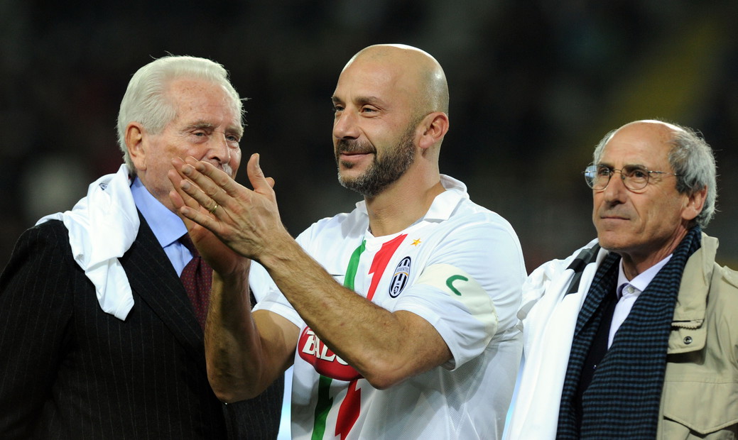 John Elkann e Andrea Agnelli ricordano Boniperti: "Leggenda per tutti ...