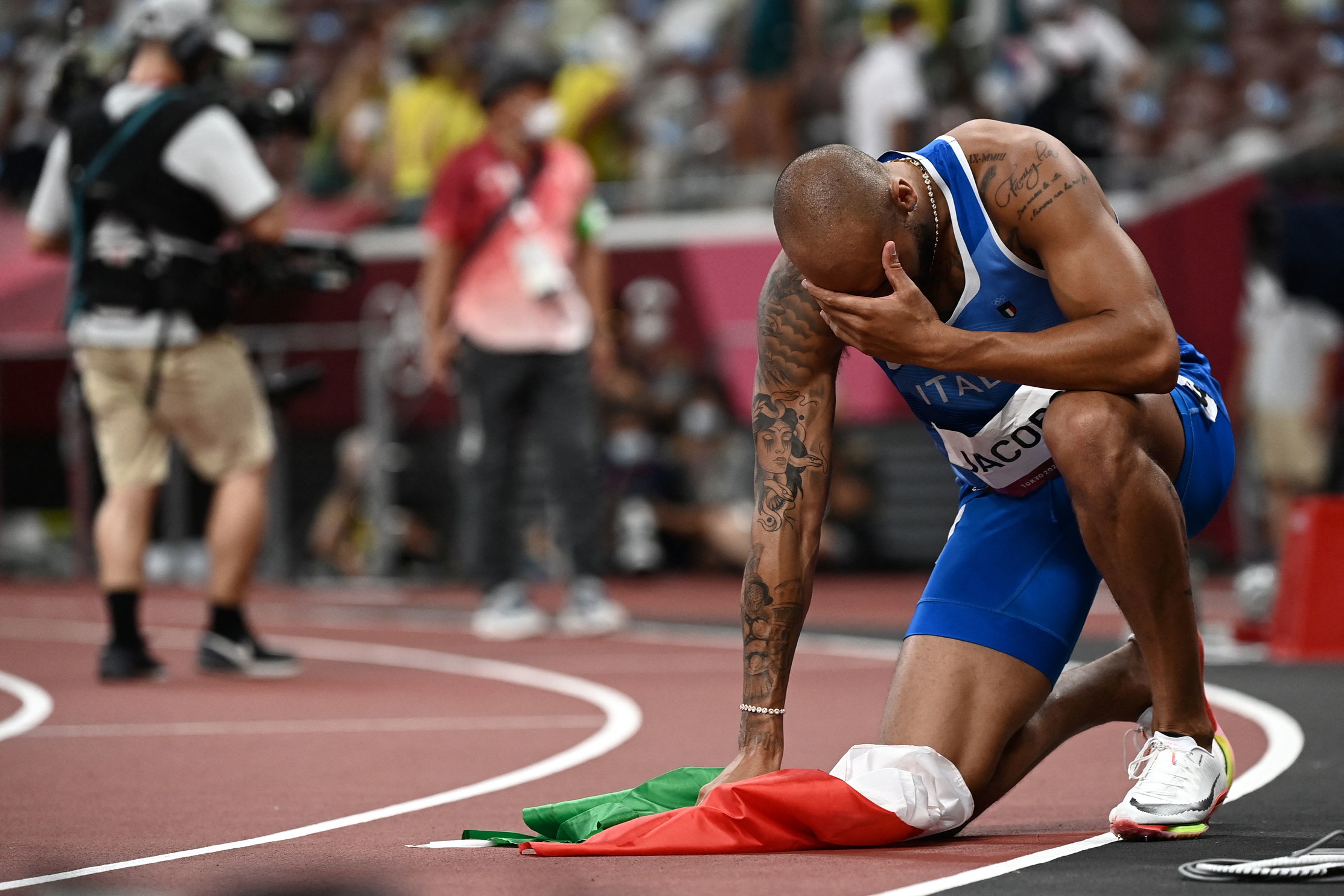 Tokyo 2020, Tamberi in lacrime davanti al gesso dell'infortunio del ...
