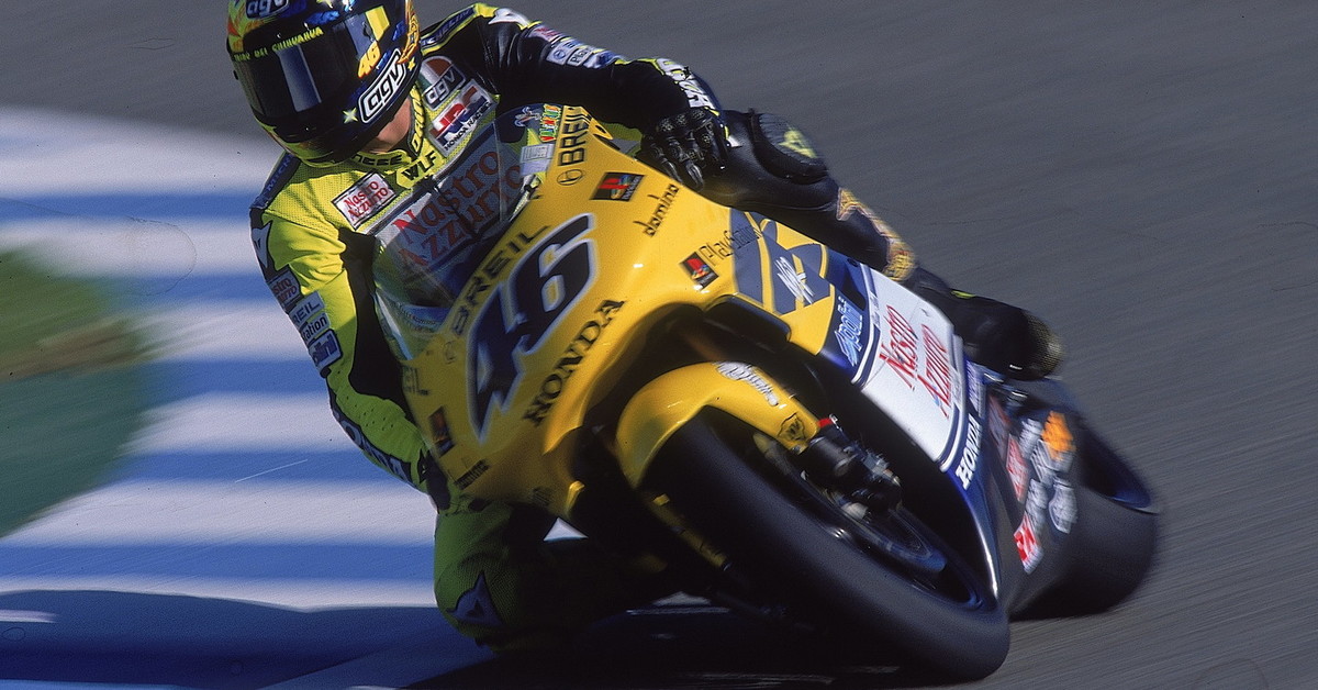 Vale Rossi dice addio: la sua carriera da leggenda in foto | Foto ...