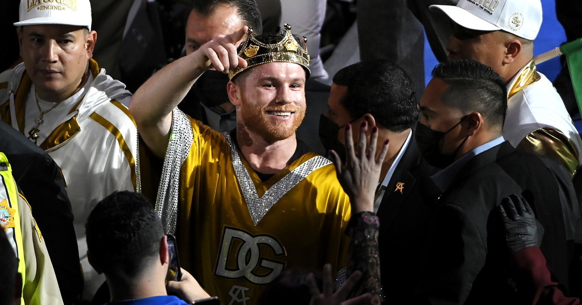 Canelo nella storia: è campione indiscusso, Plant va al tappeto | News ...