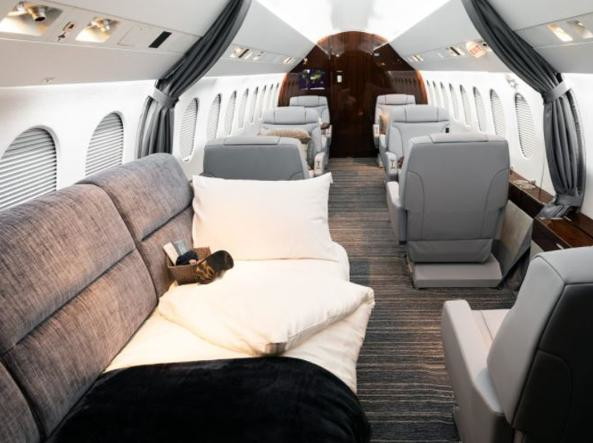 Max Verstappen, jet privato da 13 milioni di euro | Foto - Sportmediaset