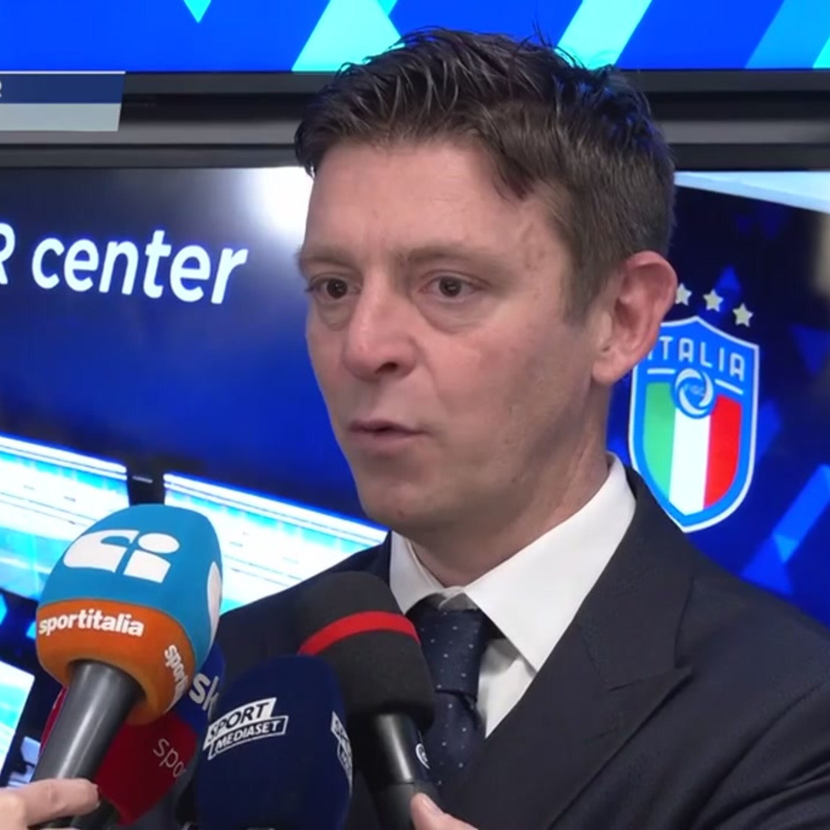 Dentro la sala Var: tutti i segreti