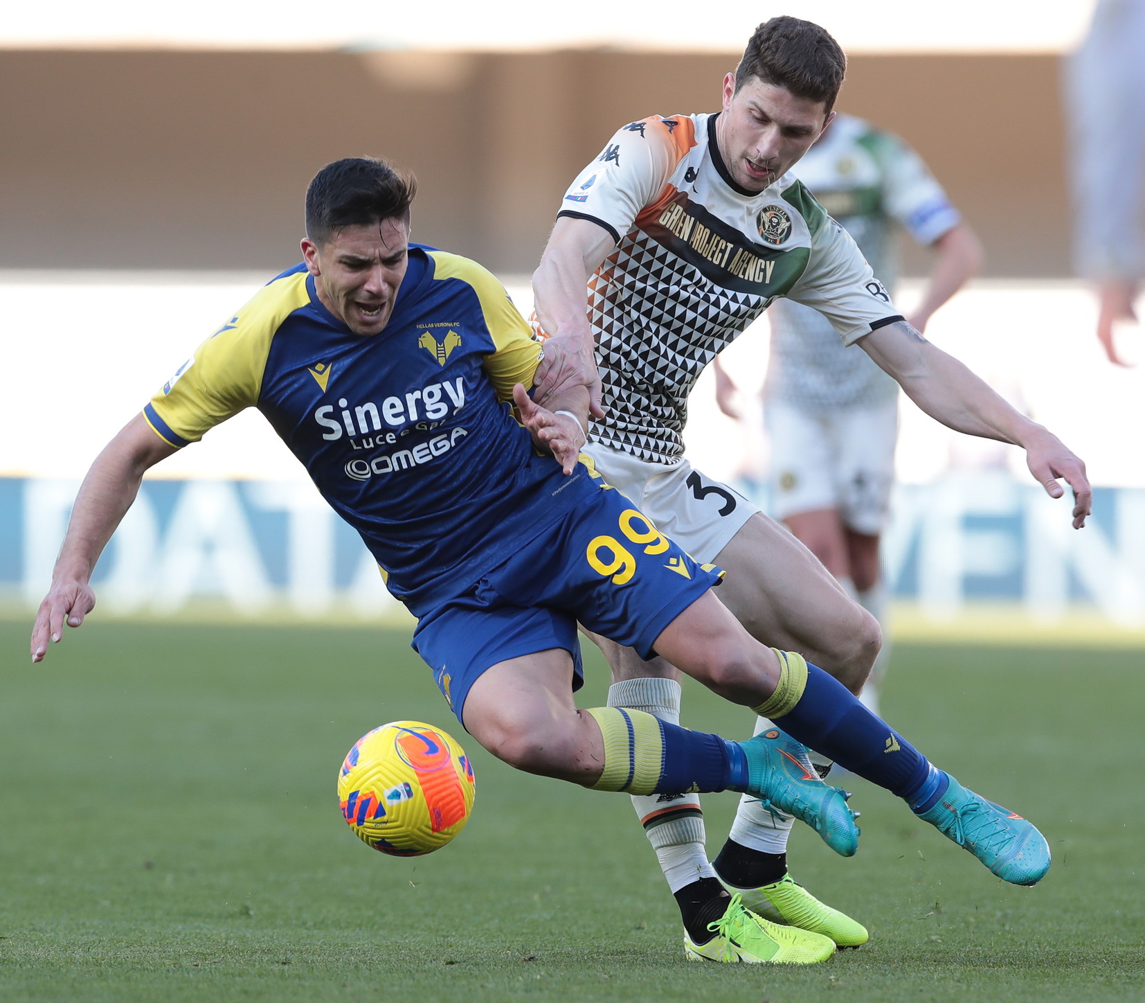 Verona-Venezia: le foto del match