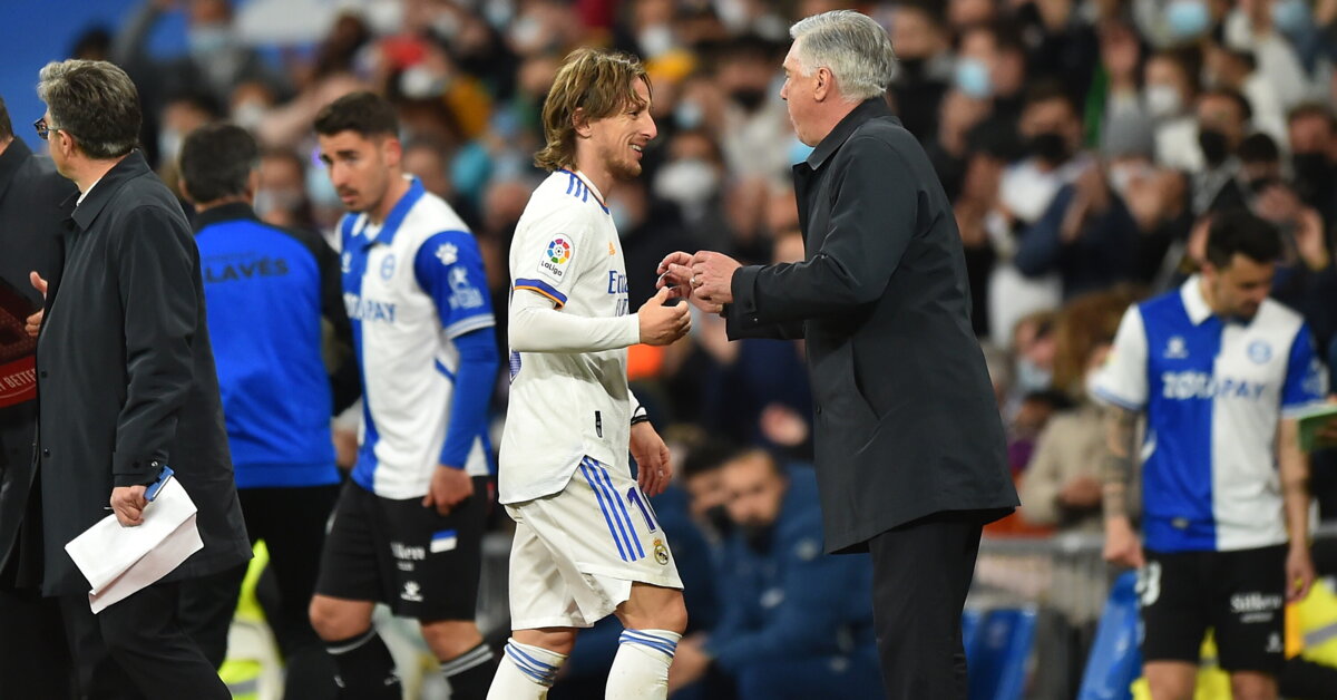 Ancelotti: "Modric mi ricorda Maldini, finirà la carriera al Real Madrid"