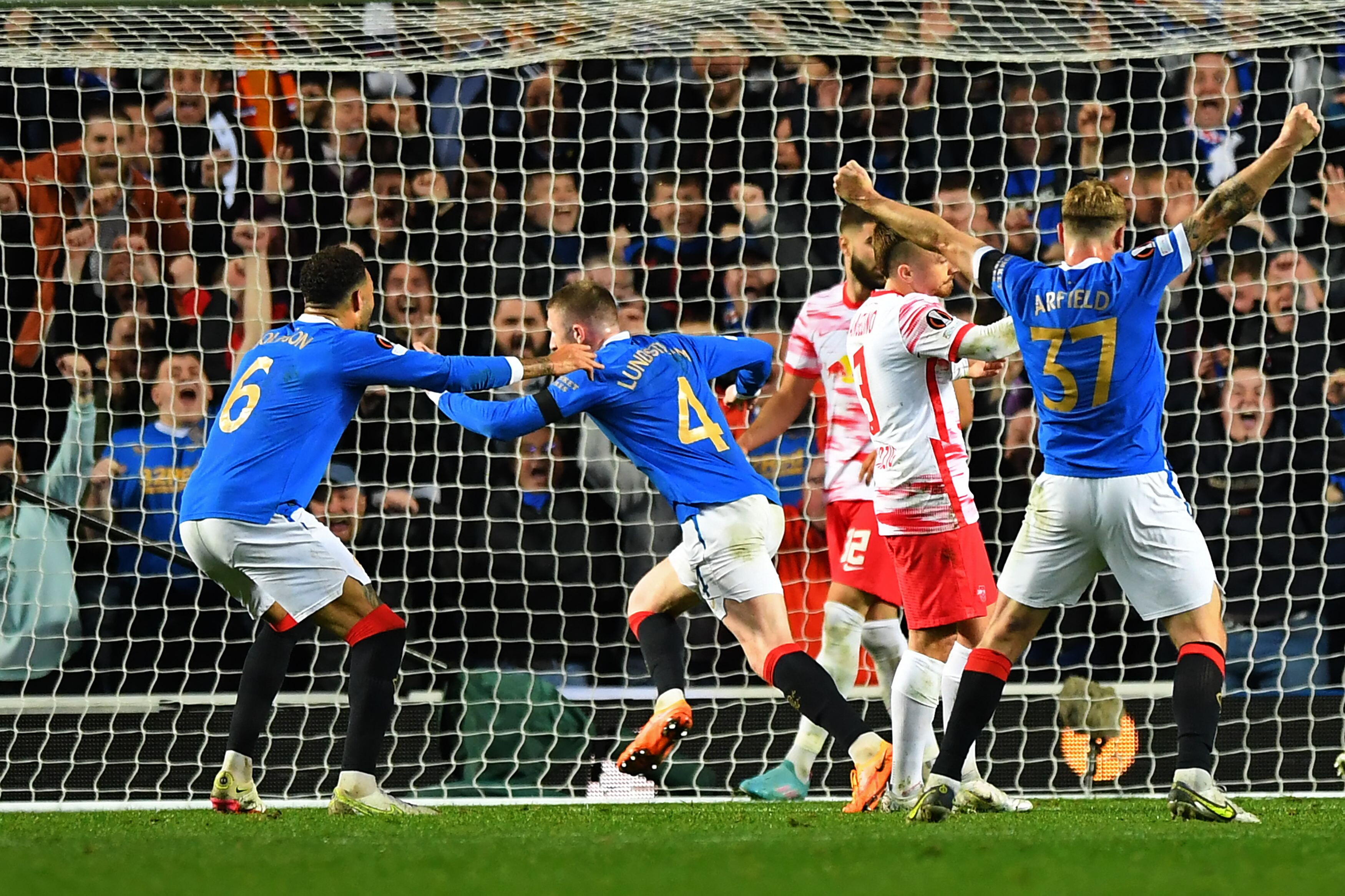 Europa League: Rangers ed Eintracht in finale