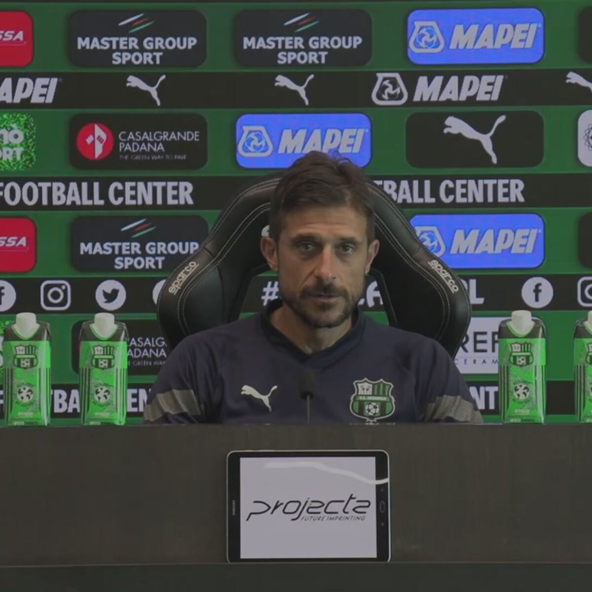 Dionisi: "Gara dura, lo giocano un calcio diverso dal nostro"