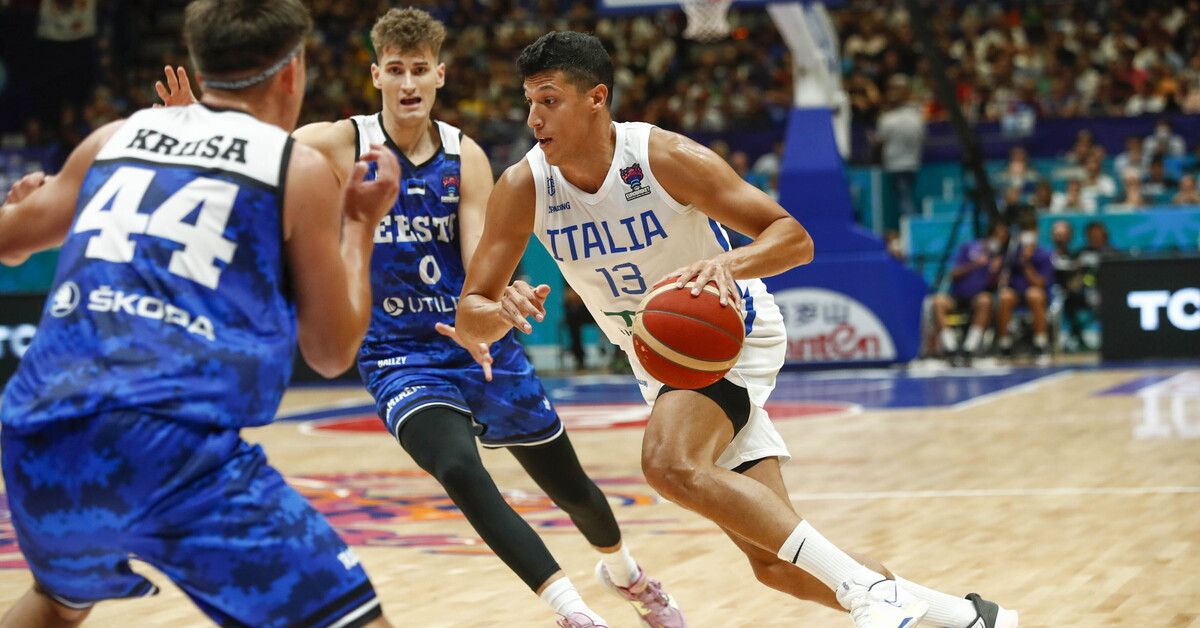 Europei basket, le foto di Italia-Estonia