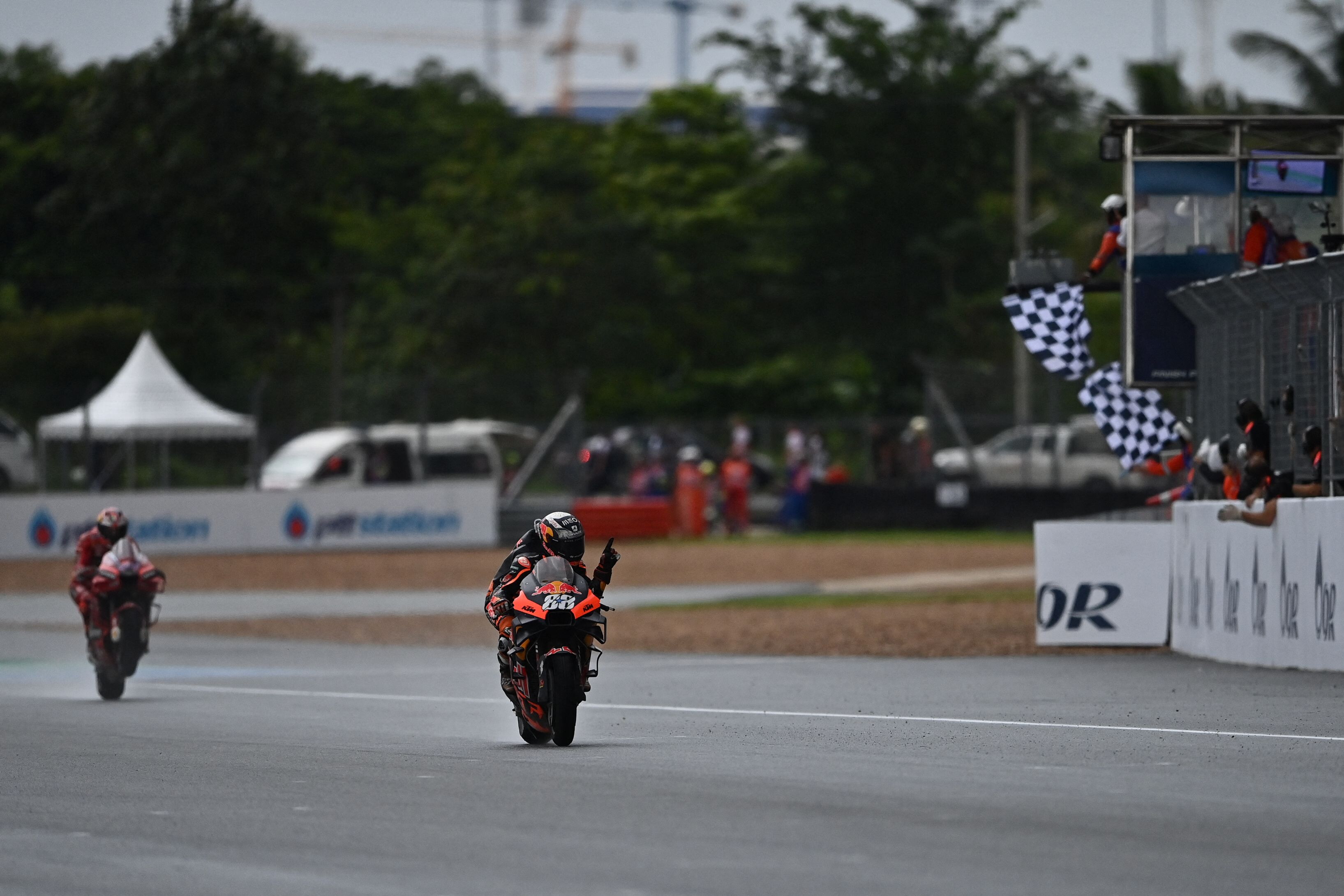 Buriram, pioggia ed emozioni: la gara in foto