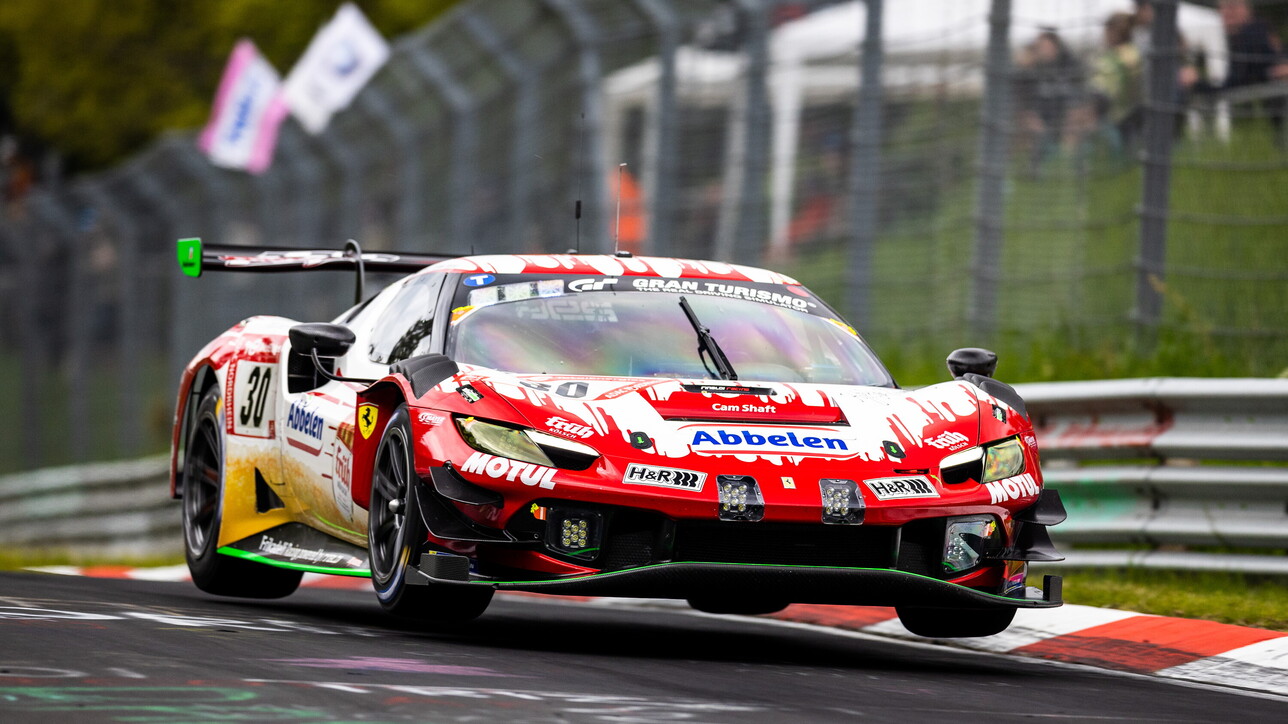 24 Ore del Nurburgring: colpo Ferrari, vittoria storica per la 296 GT3