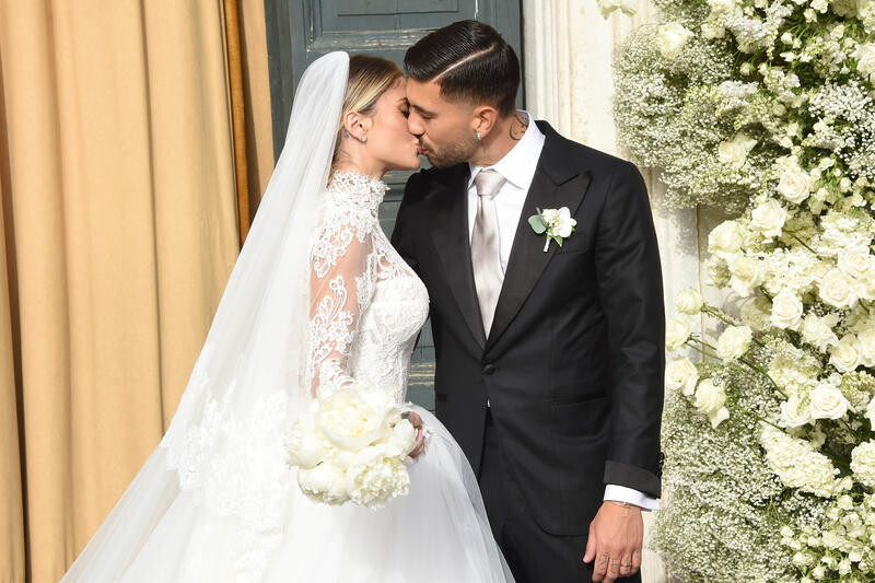 Mattia Zaccagni e Chiara Nasti sposi: quanti vip al matrimonio