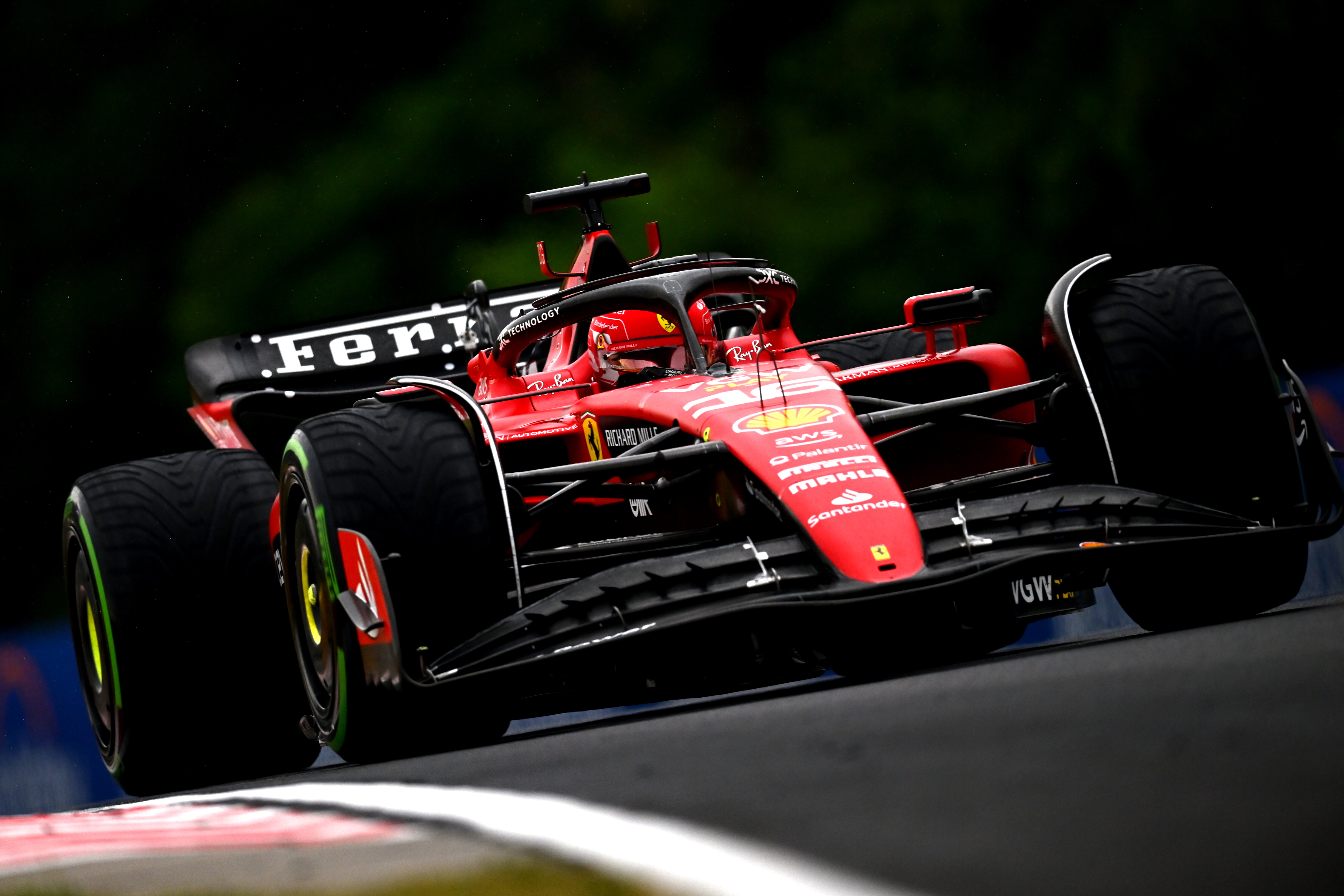 Prove 1: Russell "rain man" a Budapest davanti a Piastri. Perez a muro ...