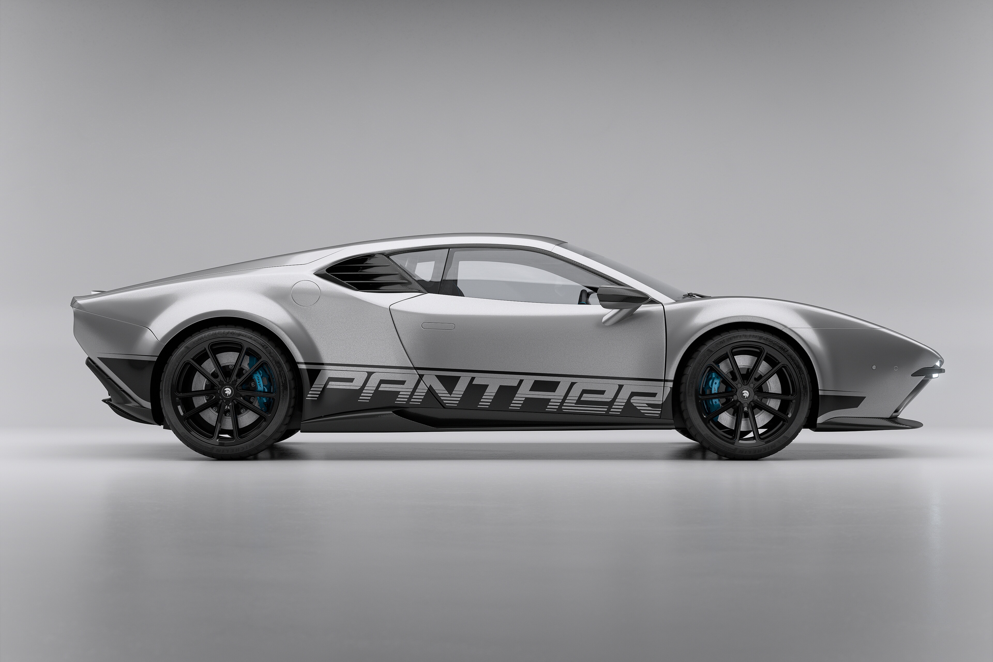 ARES Modena presenta la Panther Evo