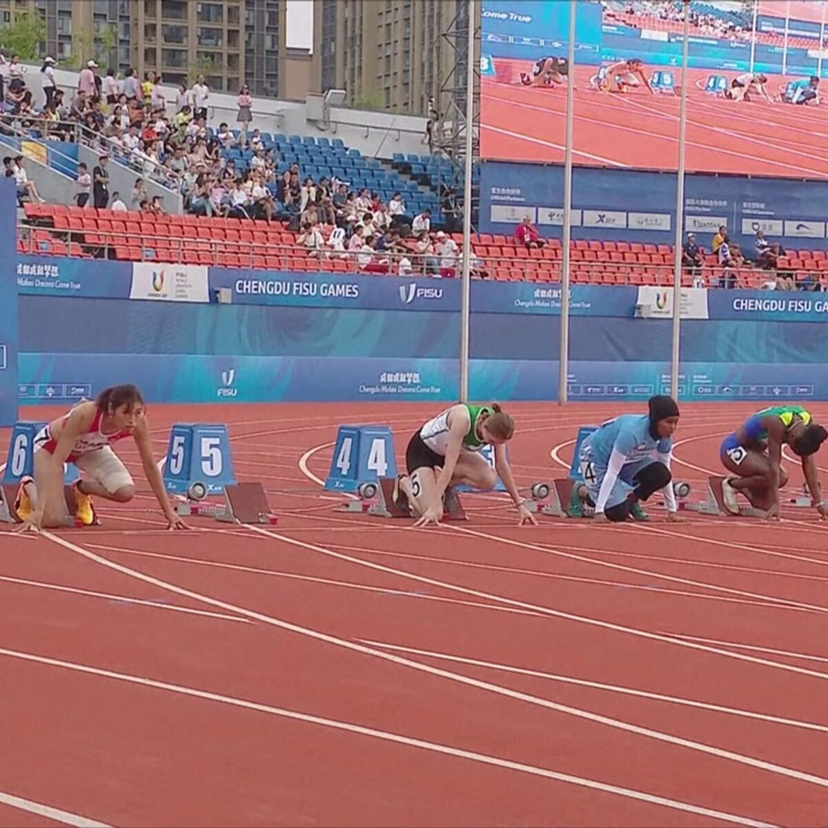 Record contrario: Nasra Ali Abukar fa 100m in 21"81