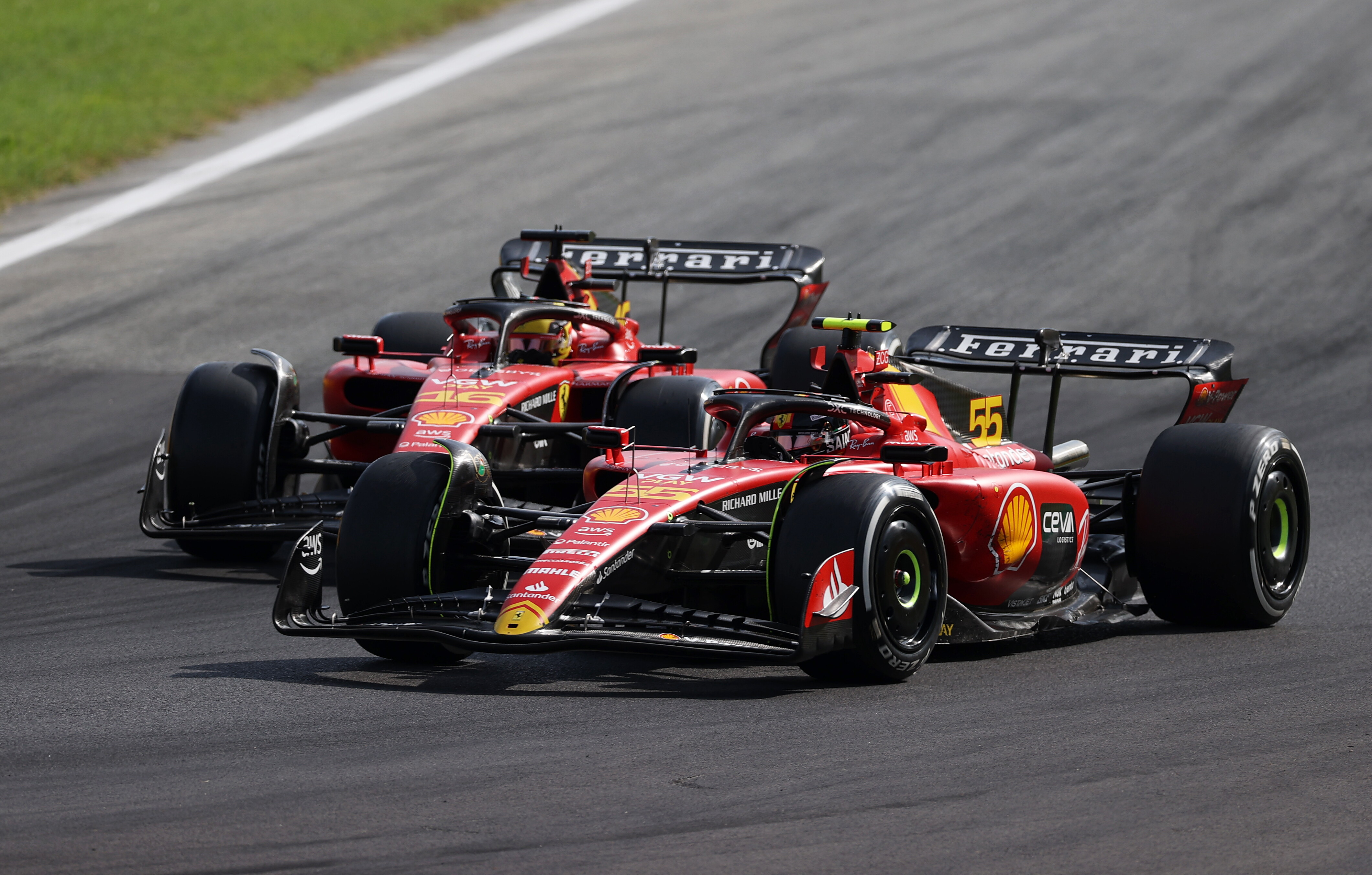 F1, spettacolo a Monza: vince Verstappen, duello tra Ferrari nel finale