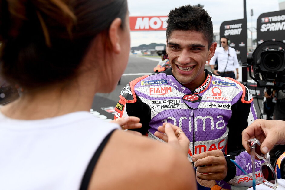 GP Giappone: pioggia e bandiera rossa: Martin inarrestabile, Bagnaia ...