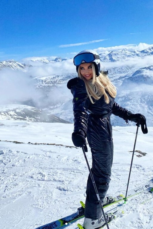 Marta Di Matteo, Monster girl con la passione per lo sci