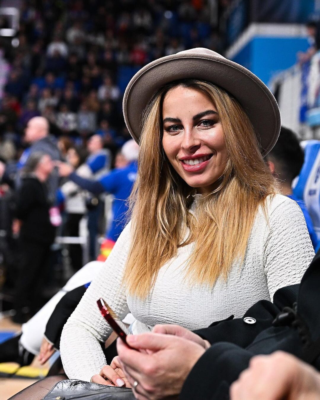 Giulia, una Miss con la passione del basket