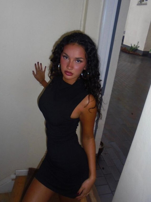 Tilde Syah, il nuovo amore non è Bellingham. Flirt con Brennan Johnson?