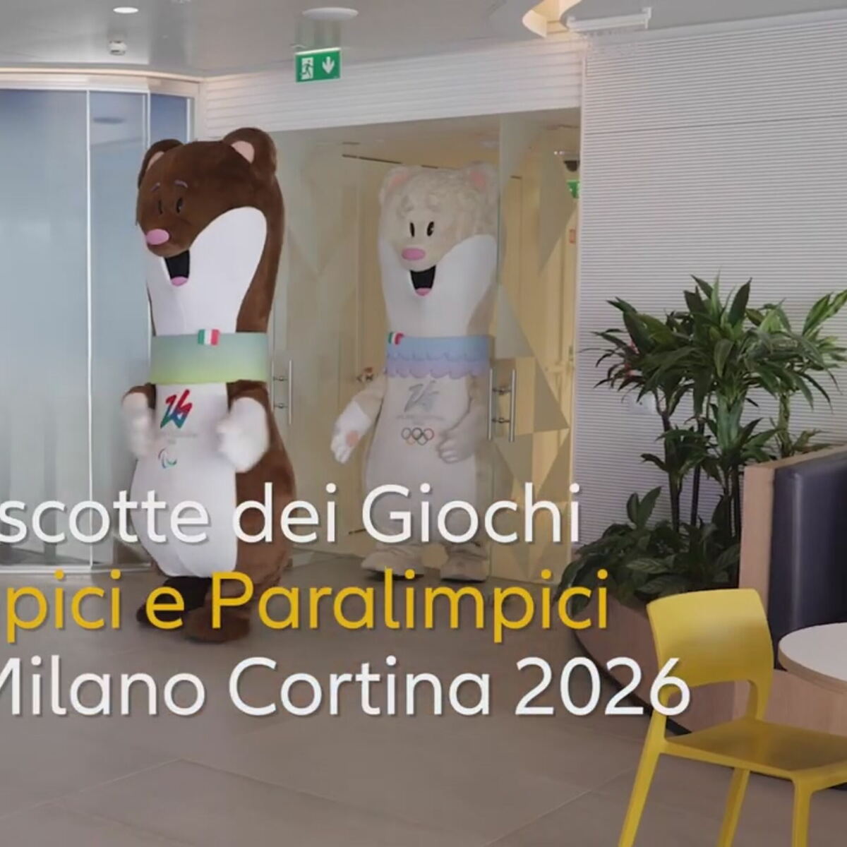 Le mascotte di Milano Cortina 2026 in Torre Allianz
