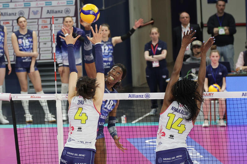 Volley A1 donne: Scandicci chiude i conti con Milano e vola in finale, Novara fa 1-1 con Conegliano