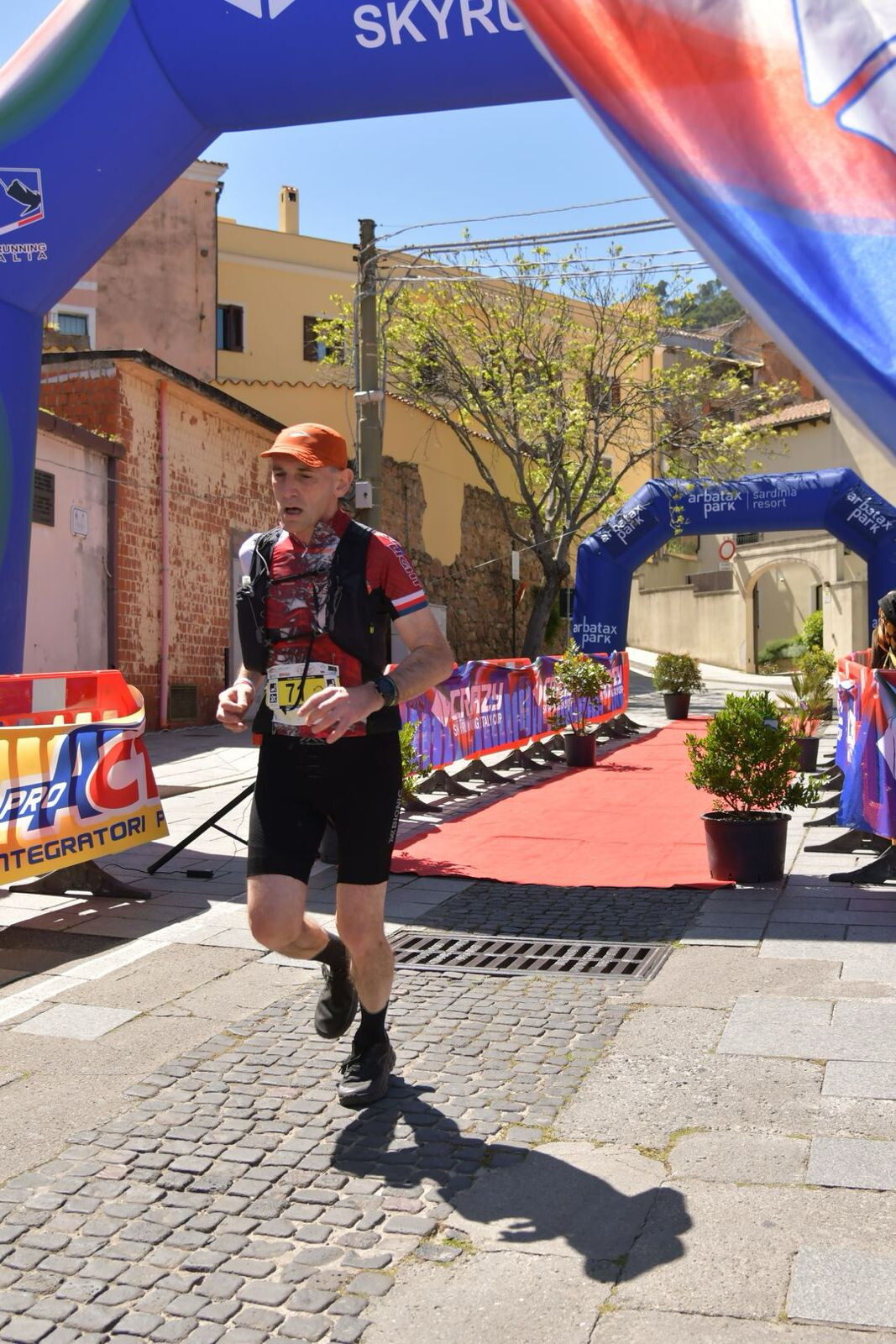 Capretti, falchi e banane: full immersion nel paradiso terrestre di ...