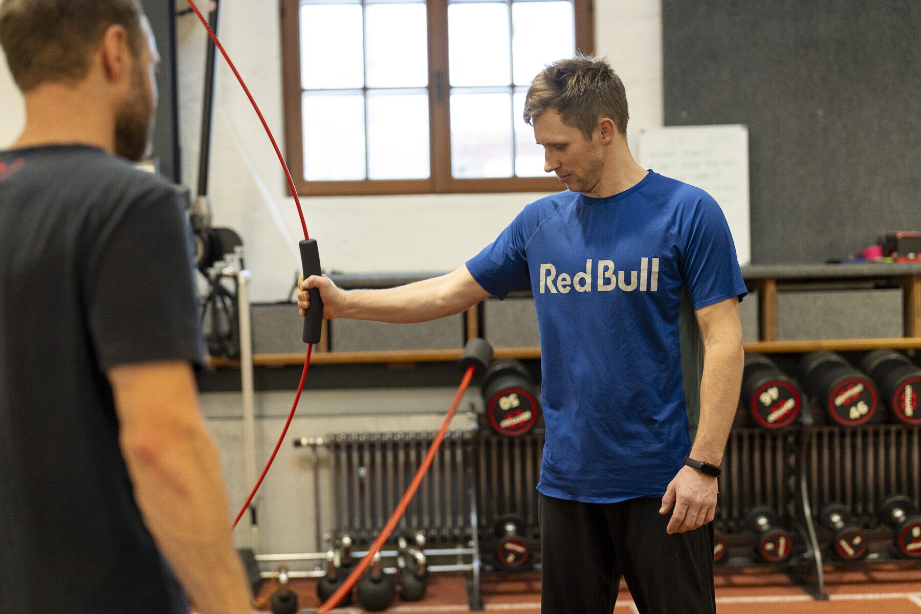 Jaan Roose, chi è il "supereroe" che camminerà sullo Stretto di Messina ...