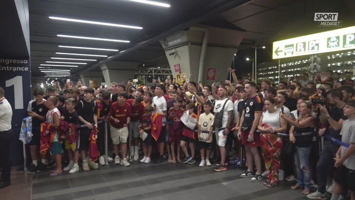 Roma, Soulé sbarca stasera a Fiumicino. Dobvyk in chiusura, Dahl ufficiale