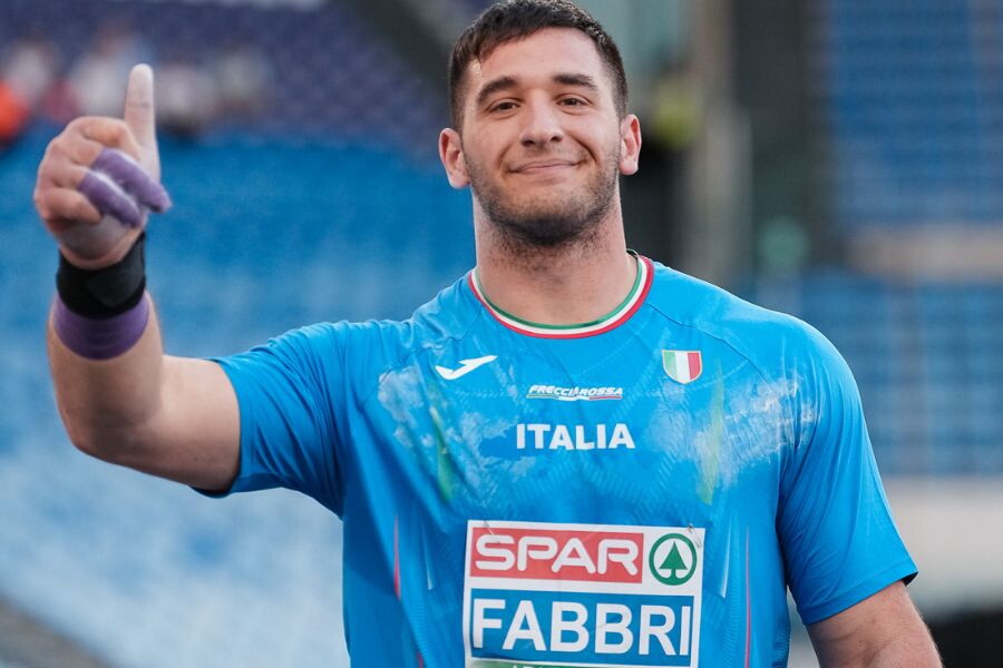 Fabbri in finale getto del peso brivido all'ultimo lancio